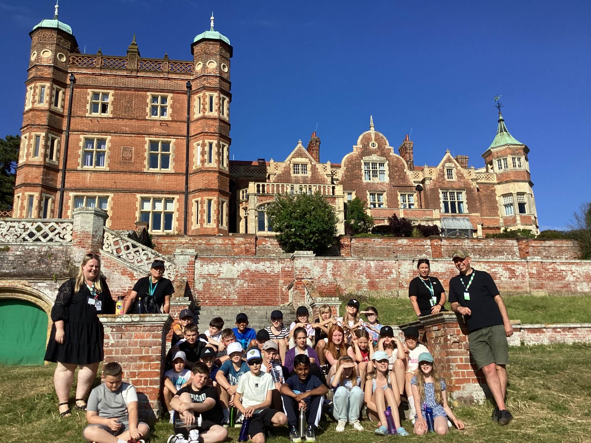 Elmstead Primary School - Year 6